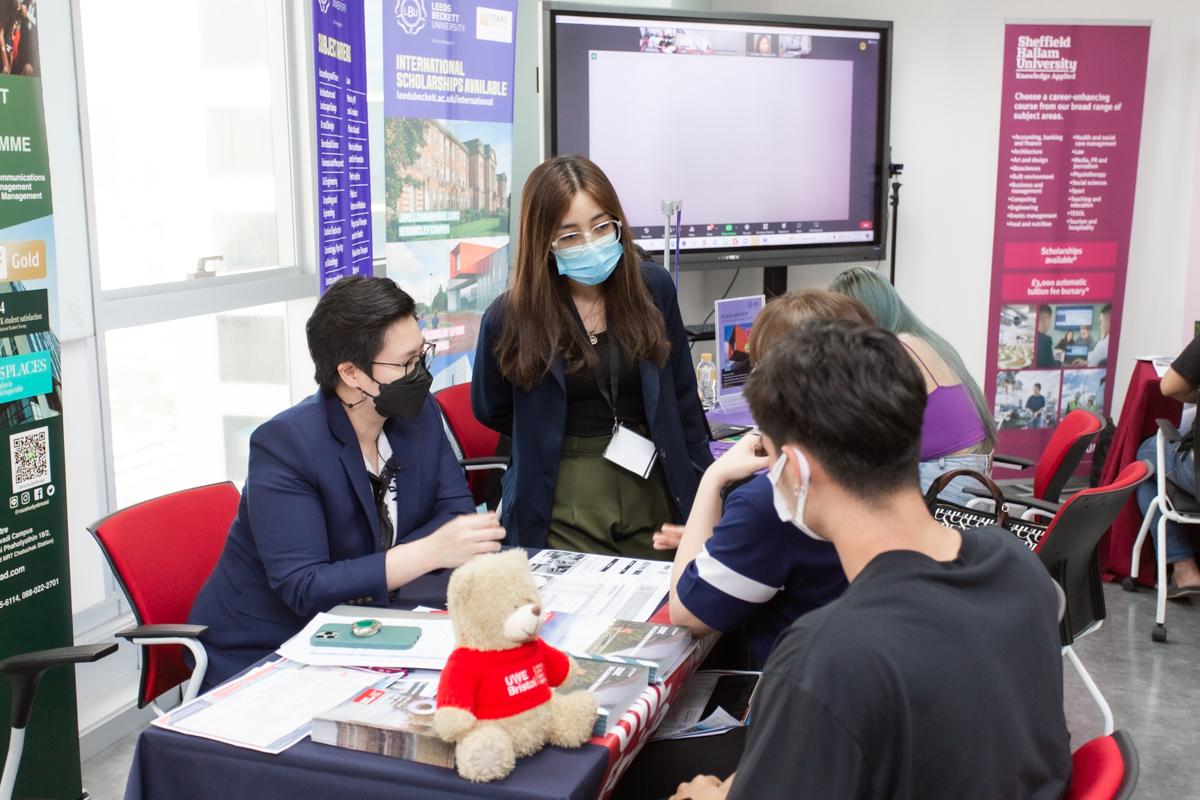 ภาพบรรยากาศงาน NCUK by BAC Grand Open House & University Fair 2023 ...